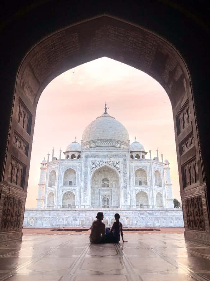 From Delhi/Agra : Last Minute Taj Mahal Tour Booking - What’s the Real Value?
