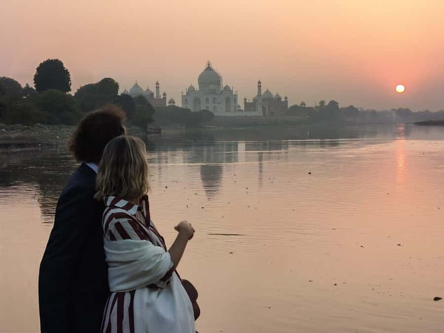 From Delhi: Agra Mehtab Bagh & Itmad-ud-Daulah Sunset Tour - Why the Tour Offers Good Value