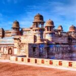 From Delhi: All inclusive Agra -Gwalior Heritage Tour by car - Highlights of the Gwalior Fort