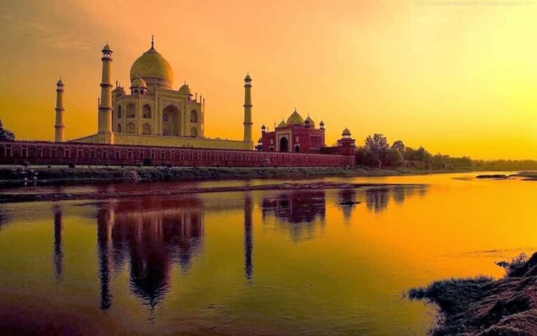 From Delhi: Guided Taj Mahal Tour with Drop at Jaipur - Who Will Love This Tour?