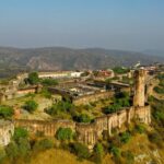 From Delhi : Jaipur Same Day tour by Car, All Inclusive - Jaigarh Fort: A Majestic Start