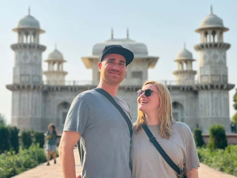 From Delhi: Overnight Agra/Taj Mahal Tour & Fatehpur Sikri - What Travelers Say
