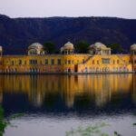 From Delhi: Private Jaipur 2-Day Tour with Accommodation - Authentic Experiences & Visiting Tips