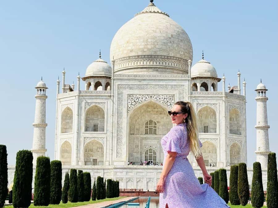 From Delhi: Private Taj Mahal & Agra Tour with 5* Lunch - The Itinerary in Detail