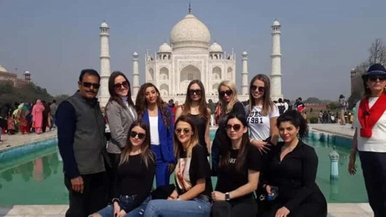 From Delhi: Private Taj Mahal tour with popular guide - What Makes This Tour Stand Out?