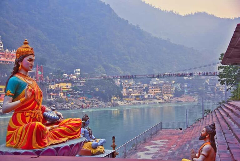 From Delhi: Same-Day Trip to Haridwar & Rishikesh - Transition to Rishikesh: The Yoga Capital