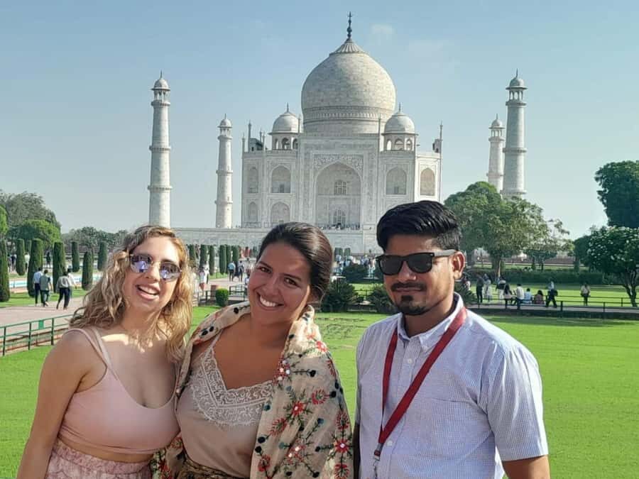 From Delhi Sunrise Taj Mahal & Agra Tour By Private Car - Visiting the Taj Mahal at Sunrise