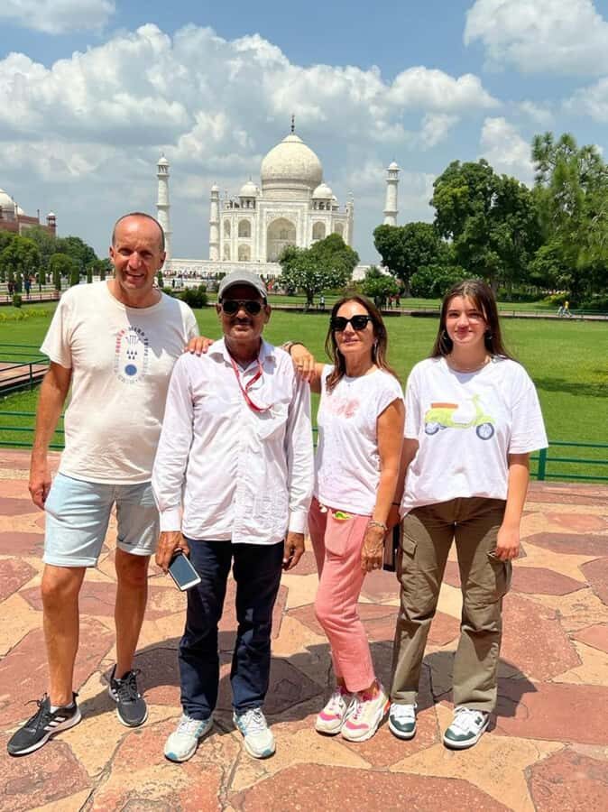 From Delhi:- Taj Mahal & Agra fort tour with popular guide - A Closer Look at the Itinerary and What to Expect