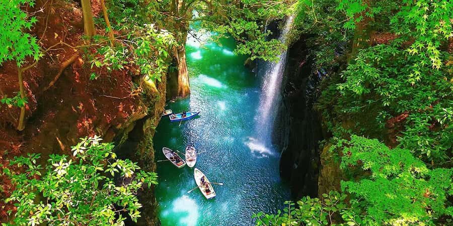 From FukuokaTakachiho Classic Day Tour: Gorge, Train & Cave - The Nostalgic Forest Train: A Journey Back in Time