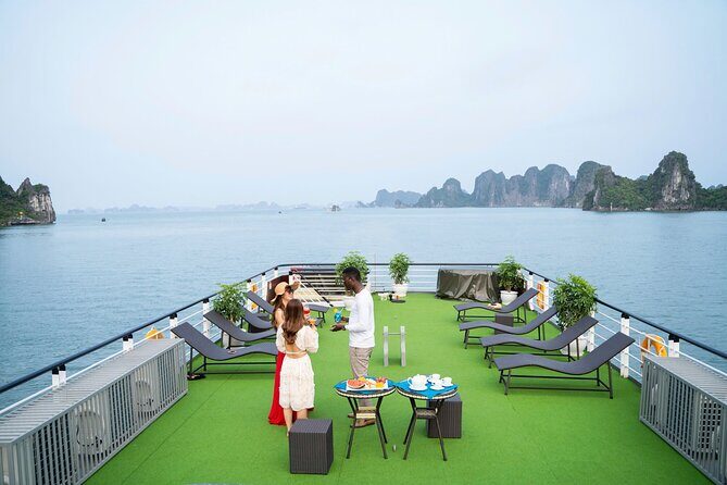 From Hanoi: Discover Halong Bay on La Casta Luxury Cruise - The Experience: What Travelers Can Expect