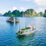 From Hanoi: Ha Long Bay Luxury Day Cruise with Food & Kayak - What You Can Expect on This Ha Long Bay Cruise