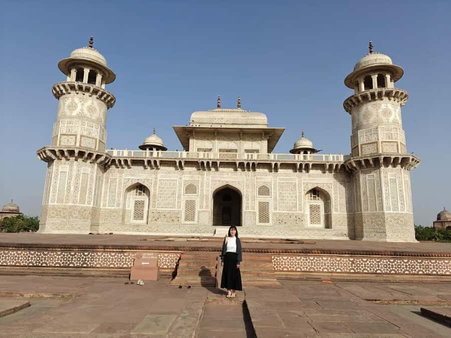 From Jaipur: Private Luxury Taj Mahal & Agra Fort Tour - What Travelers Are Saying