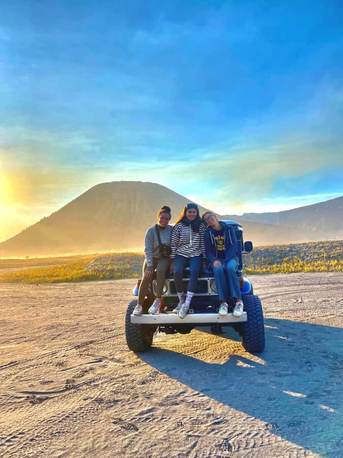 From Malang: Shared Bromo Sunrise Tour with Snack Box - What Makes This Tour Stand Out?