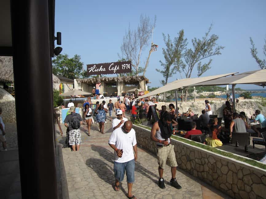 From Montego Bay: Negril Day Trip and Rick's Café Sunset - What Makes This Tour Special?