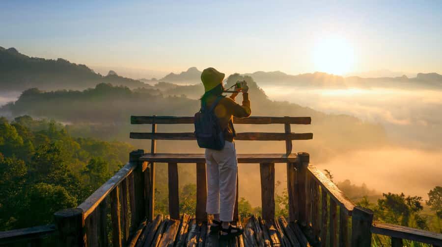 From Pai: Sunrise Private Tour Jabo Viewpoint & Nam Lod Cave - The Itinerary in Detail