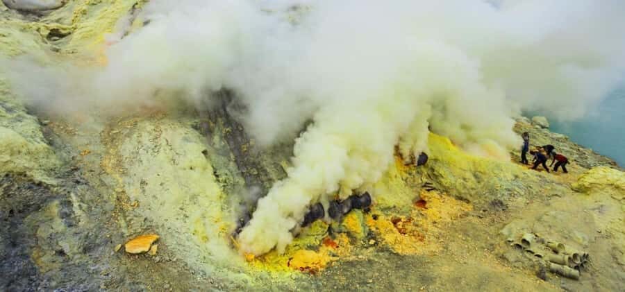 From Probolinggo: 2-Day Mount Bromo and Ijen Volcano Tour - Transportation, Logistics, and Value