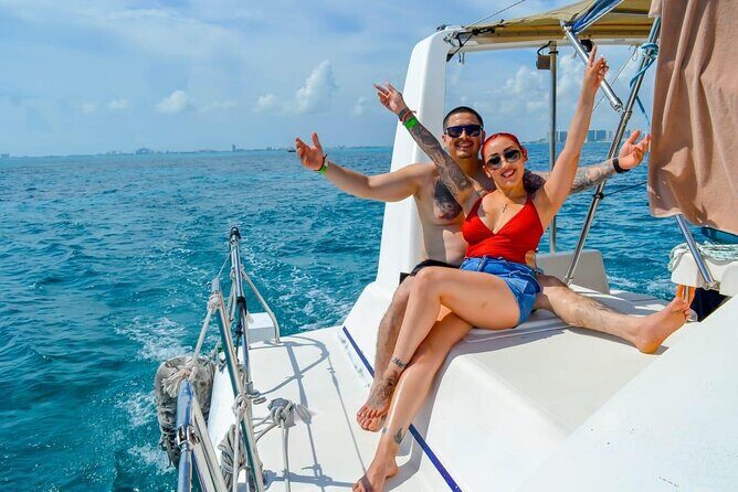 From Puerto Morelos: Luxury Catamaran Excursion to Isla Mujeres - What the Tour Includes and What to Expect