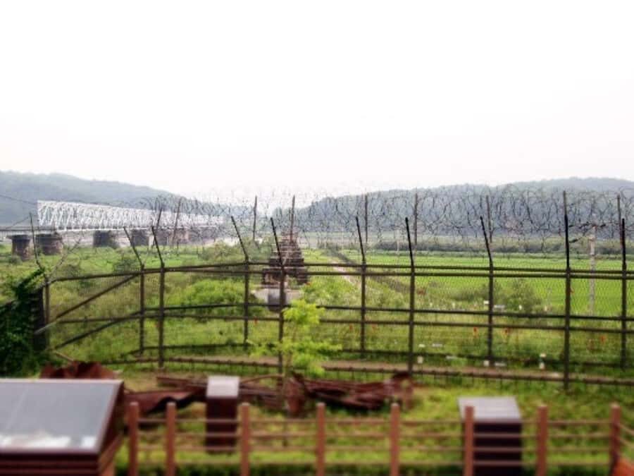 From Seoul: DMZ Group Tour with a French-Speaking Guide - Exploring the Highlights