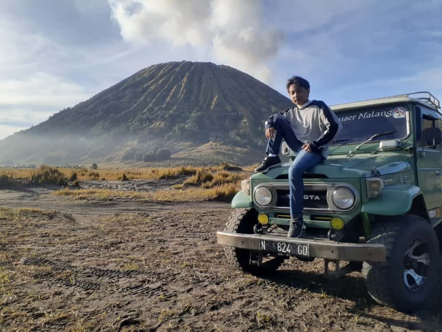 From Surabaya: 3D2N Mount Bromo and Ijen Crater Guided Tour - An Overview of the Experience