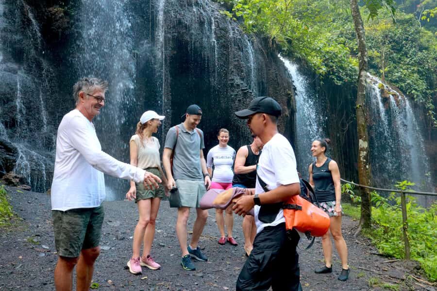 From Surabaya : Tumpak Sewu Waterfall Full Day Trip Tour - Who Should Take This Tour?