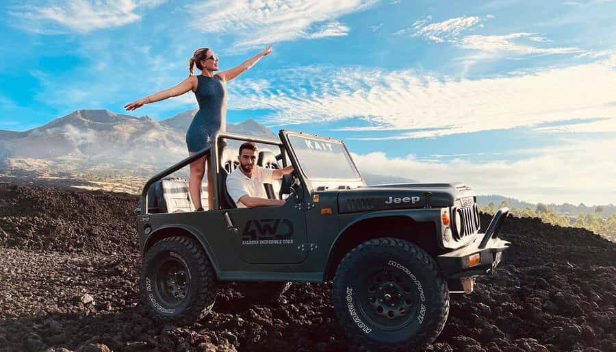 From Ubud: Mount Batur Sunrise Jeep Tour & Hot Springs - The Experience of Watching the Sunrise