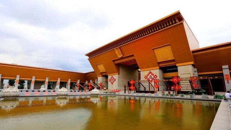 From Xi'an: Full-Day Famen Temple & Qianling Mausoleum - Qianling Mausoleum: Tang Dynasty Royalty and Architectural Marvels