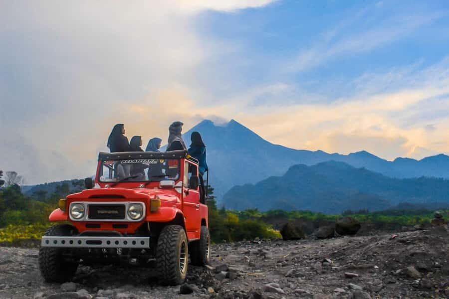 From Yogyakarta : Merapi volcano guided Tour with Jeep - Detailed Breakdown of the Experience
