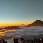from Yogyakarta to Sunrise Sikunir & Dieng Plateau Tour - Detailed Breakdown of the Itinerary
