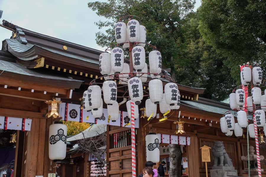 Fukuoka: Dazaifu Tenmangu Shrine & Yatai Food Tour - Detailed Breakdown of the Itinerary