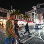 Fukuoka: Nightlife Walking Tour with Private Car Pickup - An In-Depth Look at the Itinerary