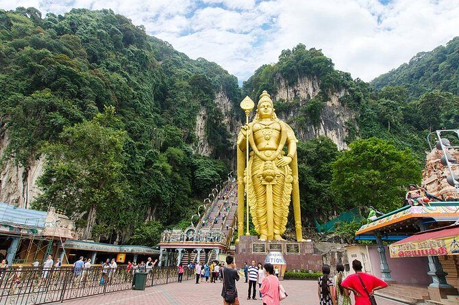 Full-Day Genting Highland Tour Enroute Batu Caves - Deep Dive into the Experience