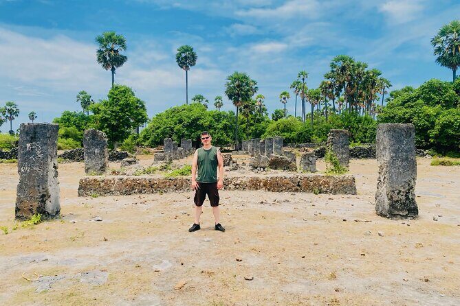 Full Day Tour Delft and Nainativu Island Adventure from Jaffna - FAQ