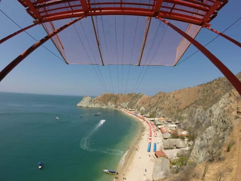 Full-Day Tour to Playa Blanca with Lunch from Santa Marta - The Experience in Detail