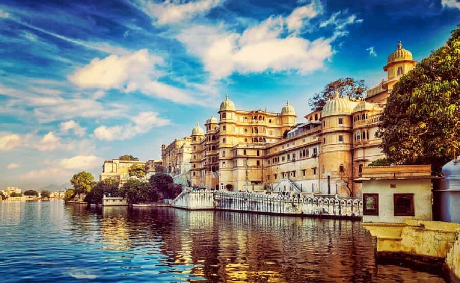 Full-Day Udaipur City Private Tour with Transport & Guide - What Makes This Tour Stand Out?