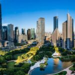 Full Shanghai tour in Spanish with tickets and lunch - Yuyuan Garden: An Oasis from Old Shanghai