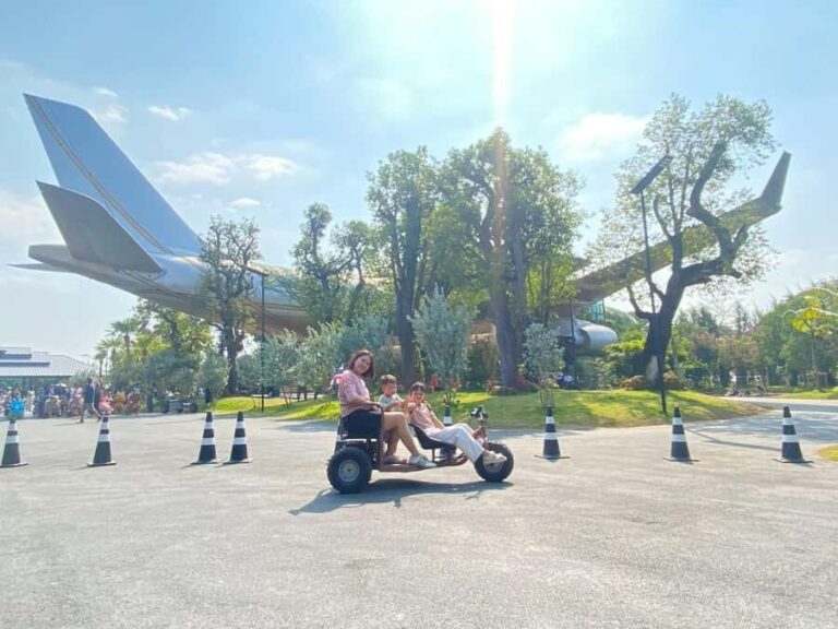 Fun coconut farm + Railway market + Floating market - The Highlights in Detail