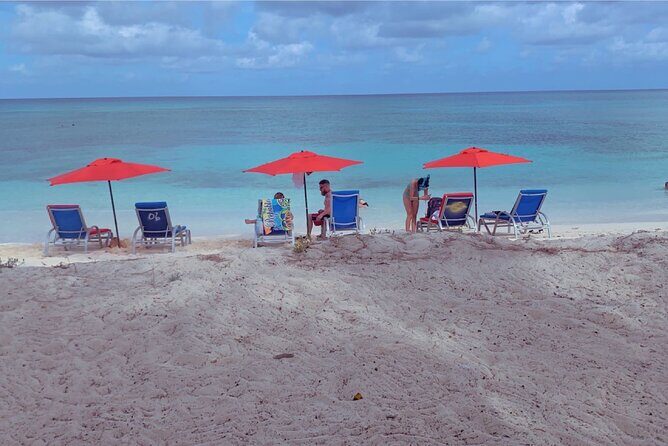 Fun day at Private Beach Bar&Grill/Grand Turk - The Itinerary in Detail