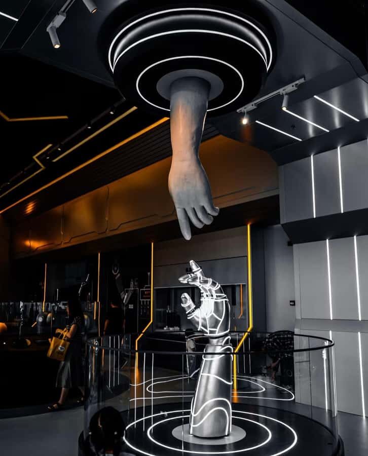 Future In Shenzhen: Technology, Flagships & Drone Delivery - The Value of This Experience