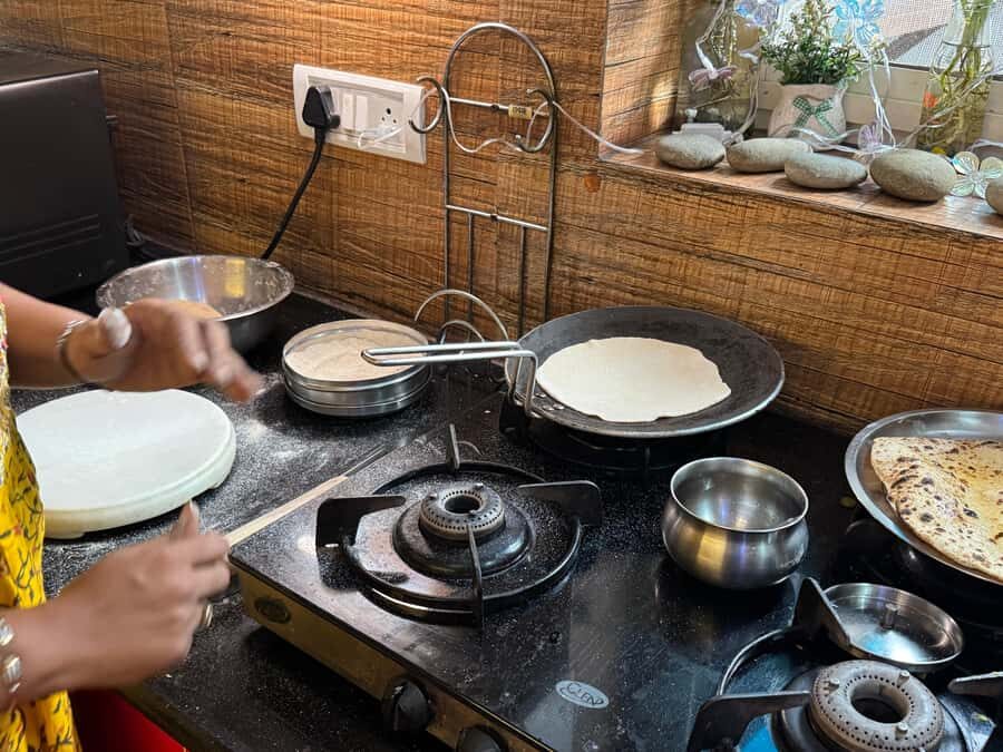 Get real taste of India & enjoy with locals at a Delhi home - What the Reviews Say