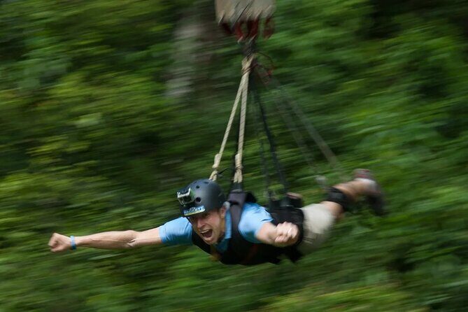 Giant Swing Experience at Skypark Sentosa | Singapore - Who Will Love This?