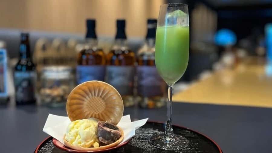 Ginza Geisha Bar Entry Ticket with Table Charge - The Experience Itself