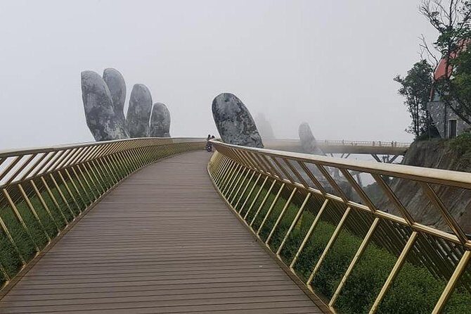 Golden Bridge-Lady Buddha Statue on MonkeyMountain-Dragon Bridge - In-Depth Look at Each Stop