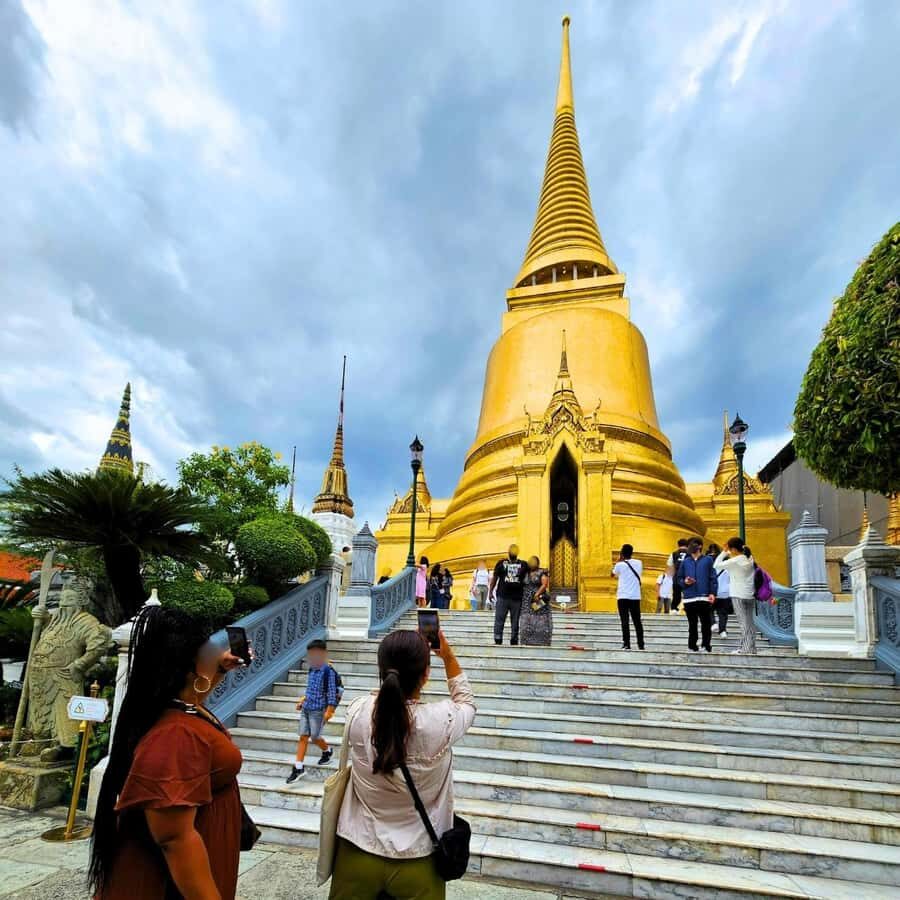 Grand Palace Wat Pho Wat Arun Damnoen Maeklong Yaowarat - The Value of This Tour