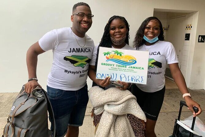 Grand Palladium Jamaica & Lady Hamilton MBj Airport Transfer - Comfort and Convenience on Arrival