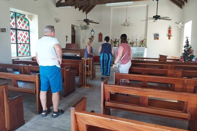 Group Tour for the Best of Antigua - Transportation and Group Size