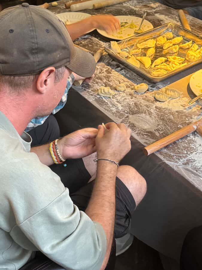 Guangzhou: Evening Food Tour with Local Guide - Why This Tour Works for Travelers