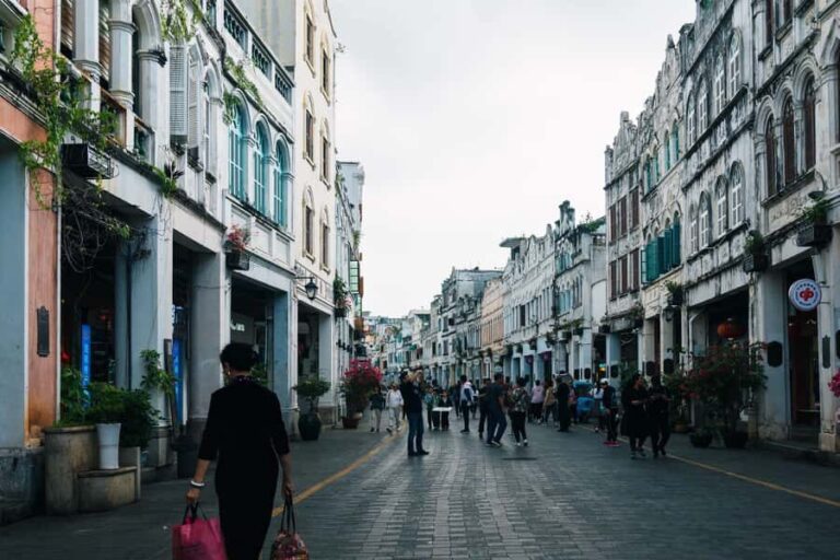 Guangzhou: Guided Food Tour and Pearl River Night Cruise - What to Expect: From Morning Bites to Night Views