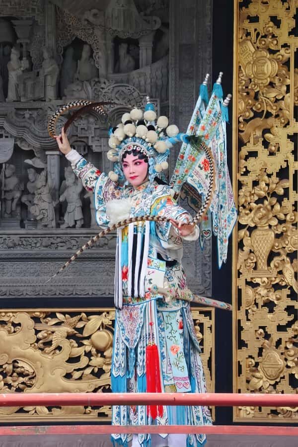 Guangzhou Heritage Private Tour: Cruise, Clan Temple & Opera - Is It Worth the Price?