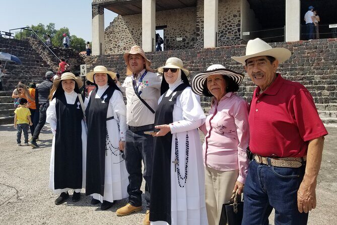 Guided Tours of Mesoamerican Cultures - Day 2: A Vintage Ride and Hidden Villages