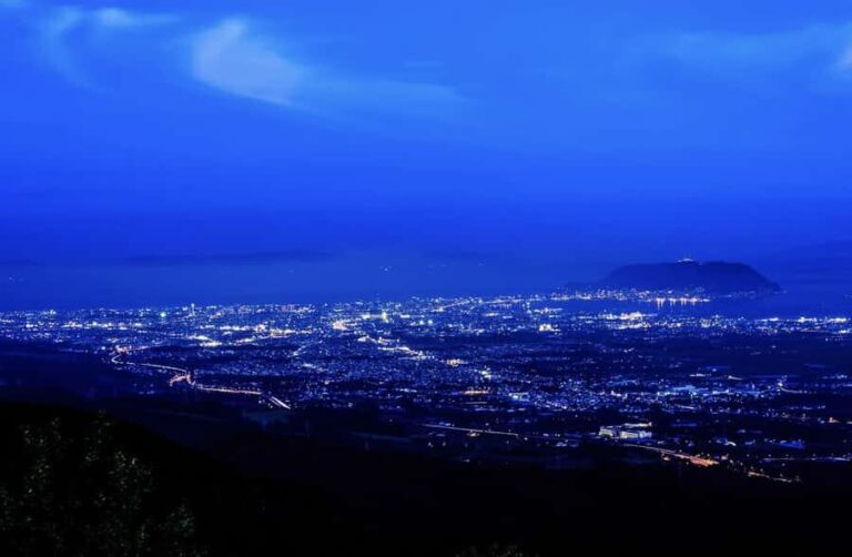 Hakodate/Hokkaido Private Tour with Local Guide - What to Expect: A balanced and enriching experience